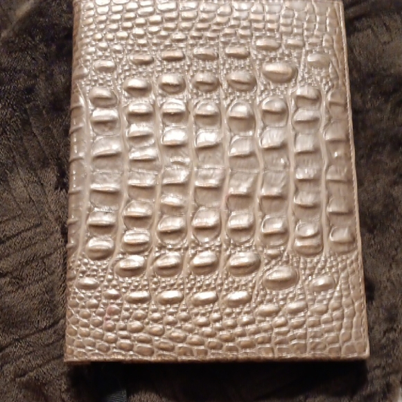 Brahmin | Other | Brahmin Pearl White Crocodile Embossed Notebook ...